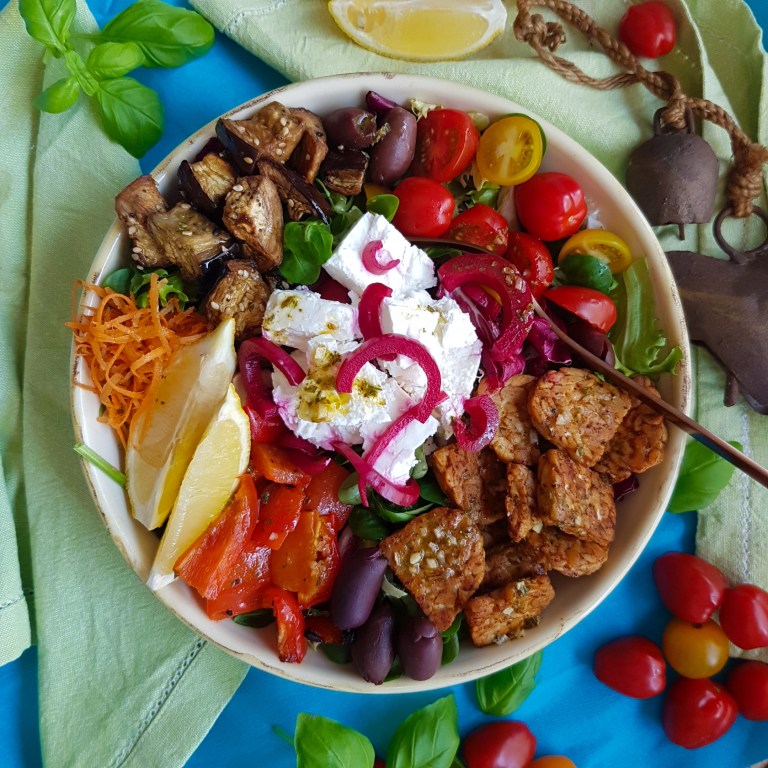 Greek Salad Bowl with Tempeh | TCS